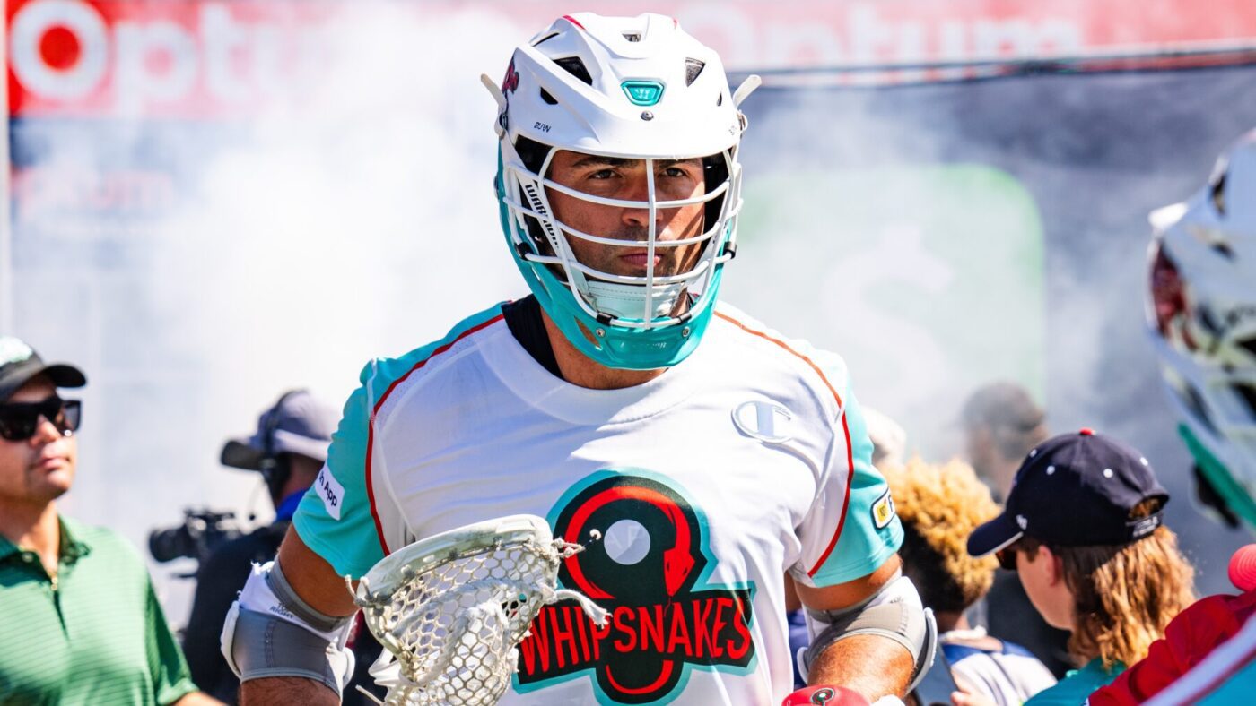 Five-time All-Pro LSM Michael Ehrhardt announces retirement - Premier ...