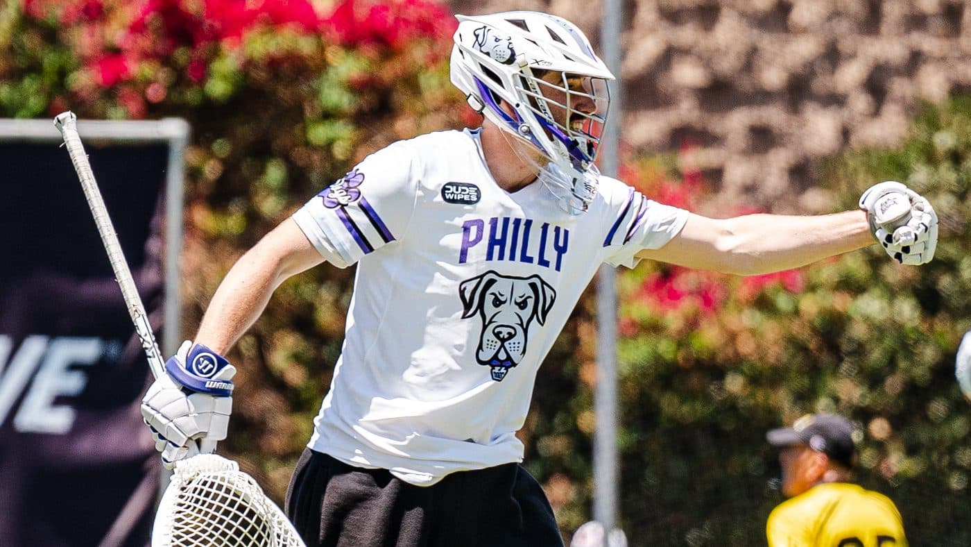 Should Waterdogs make goalie change ahead of must-win home stretch ...